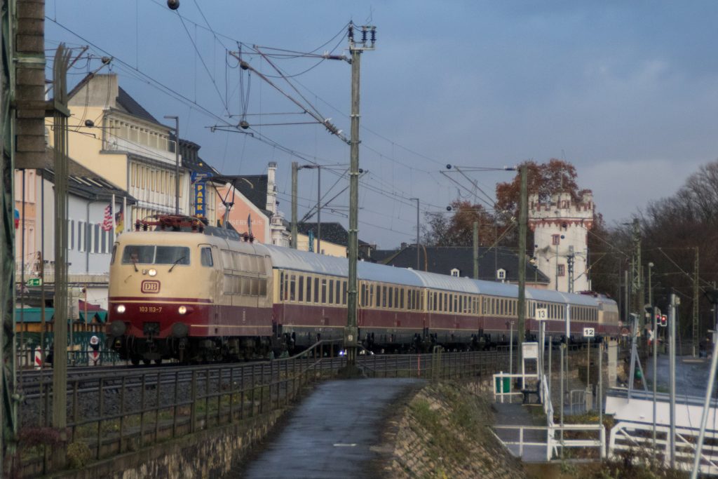 rechte Rheinstrecke – bienenschuss.de
